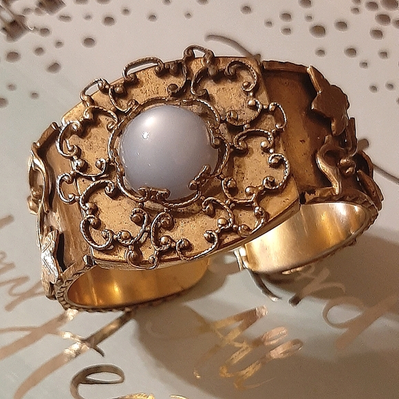 Sandor | Jewelry | 94s Rare Vintage Sandor Cuff Bracelet With Lucite ...